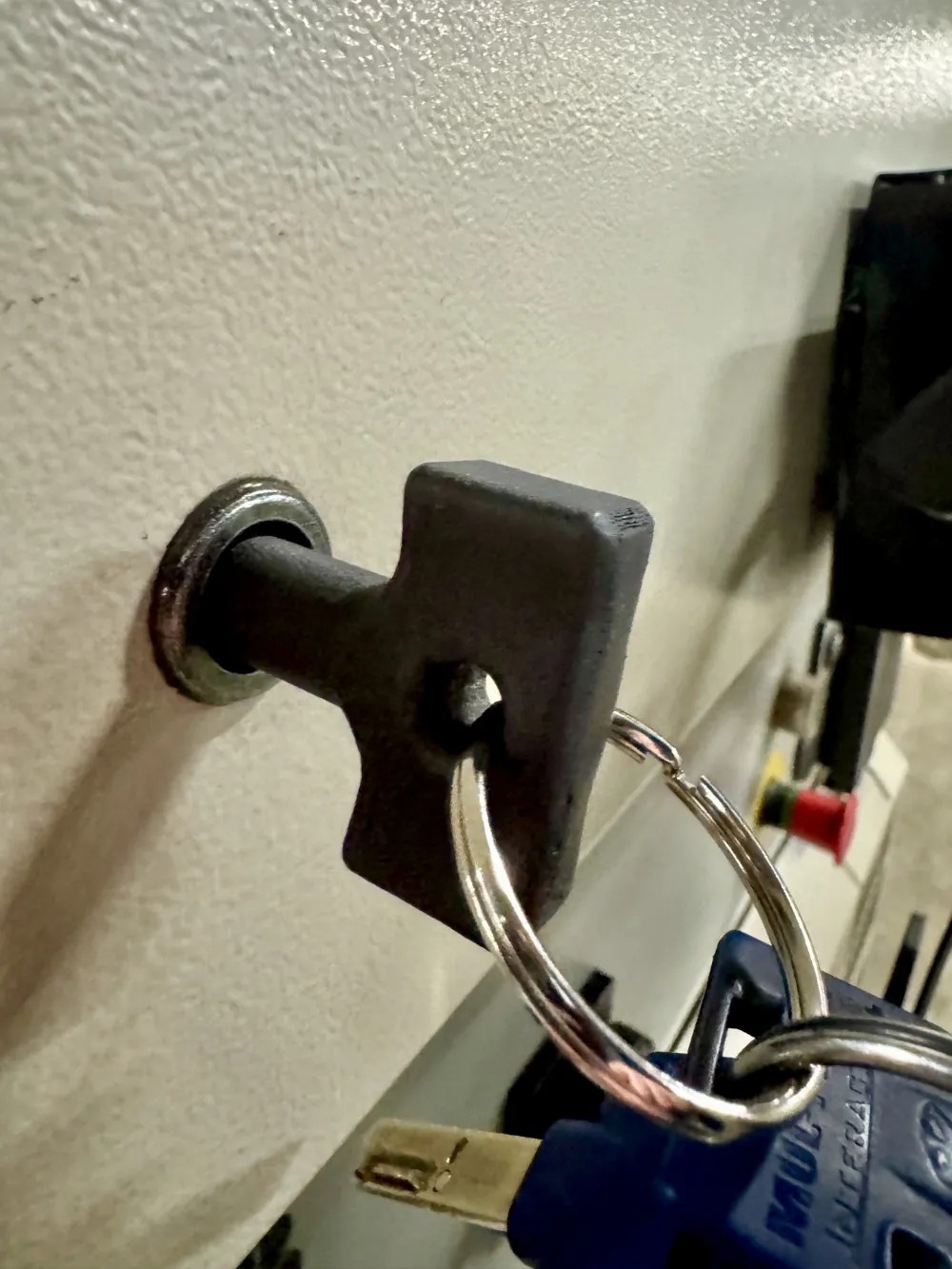 Industrial Electrical Cabinet Key - Free 3D Print Model - MakerWorld
