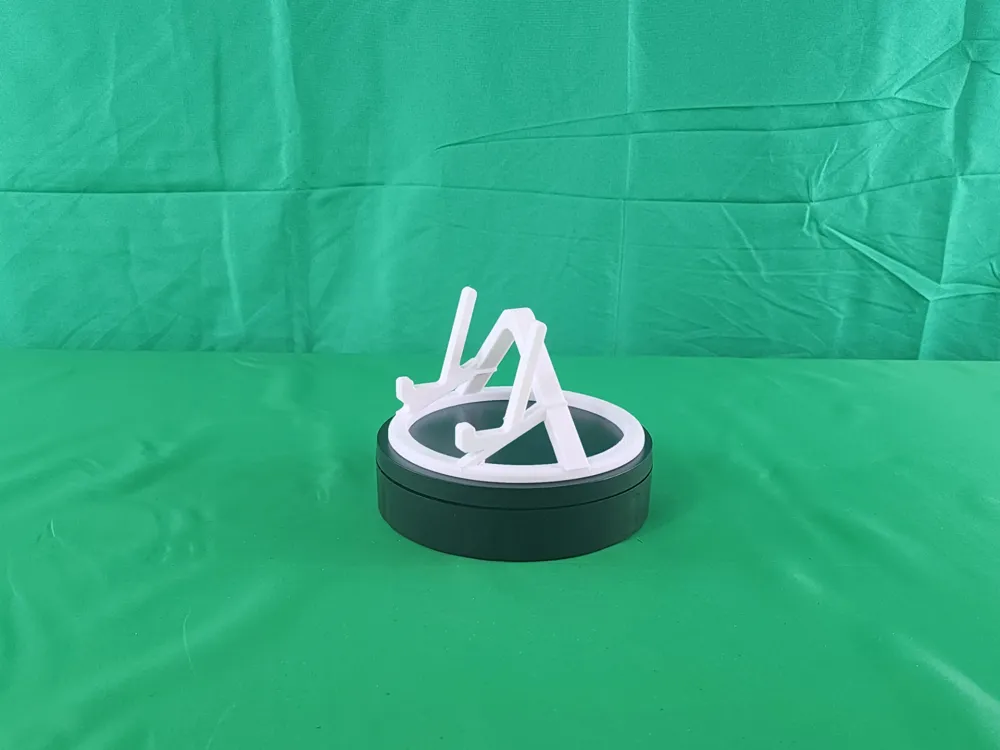 Turntable Product / Plaque Stand by Silver Harmony Studios - MakerWorld