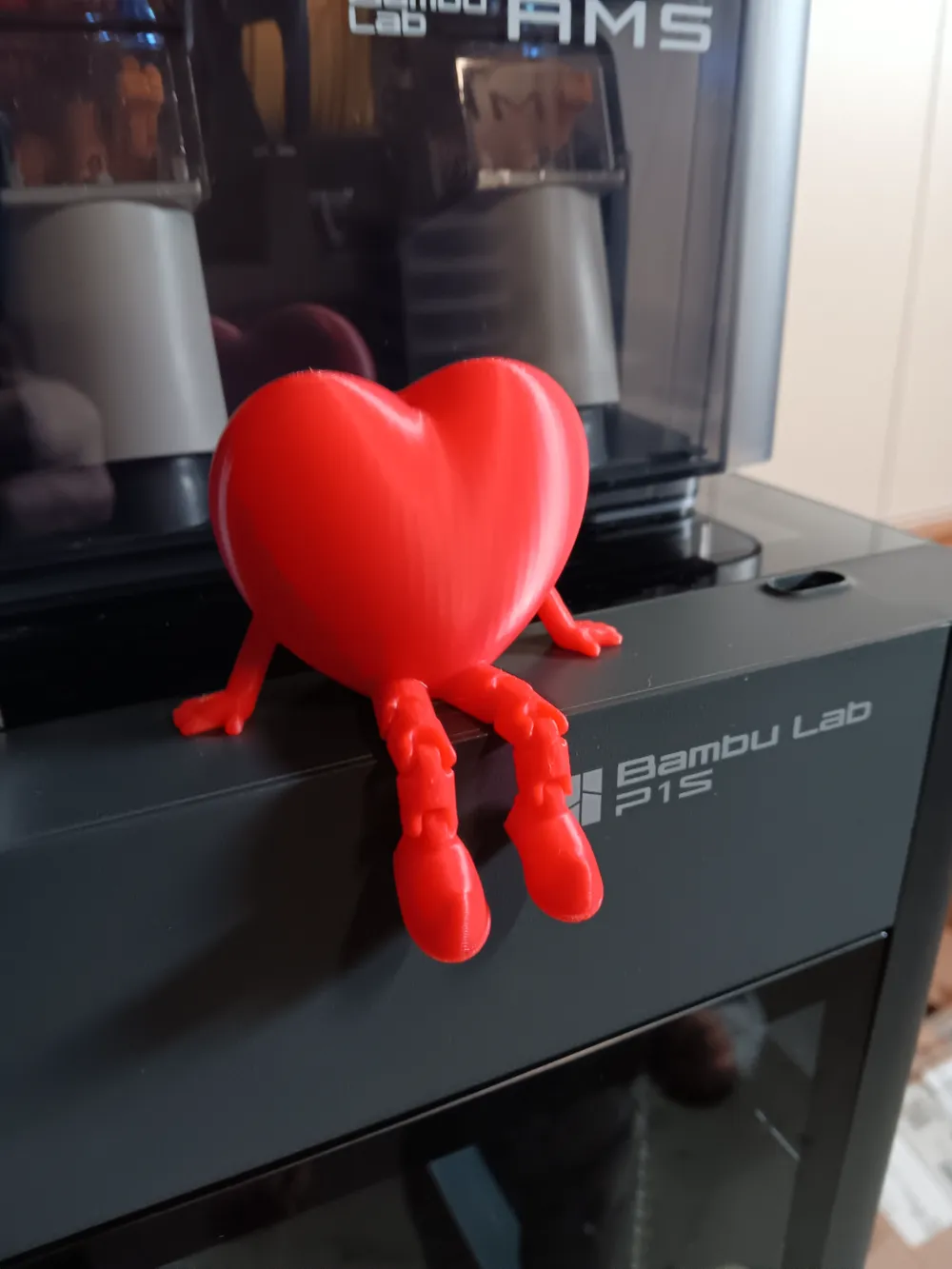 Cute Articulated Heart by AmishAtlas Designs - MakerWorld