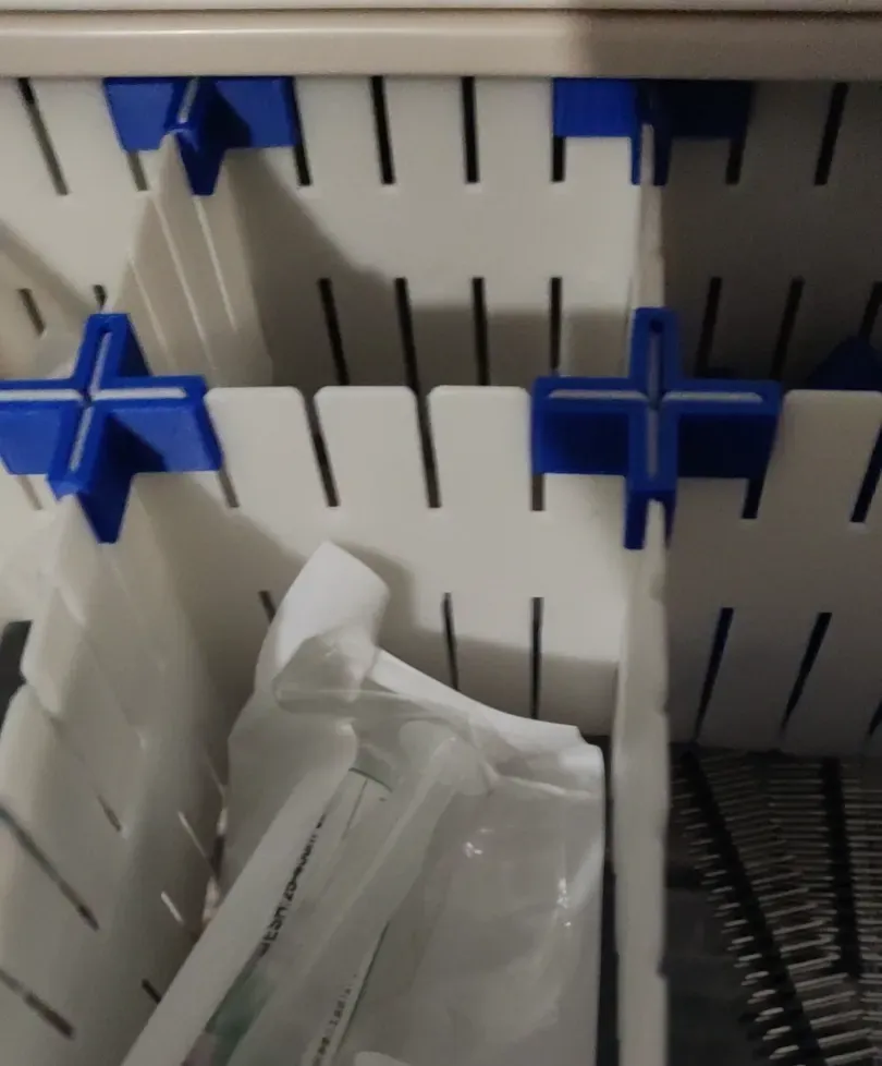 Shelf Dividers Fix Cross by user_3820562680 MakerWorld: Download Free ...