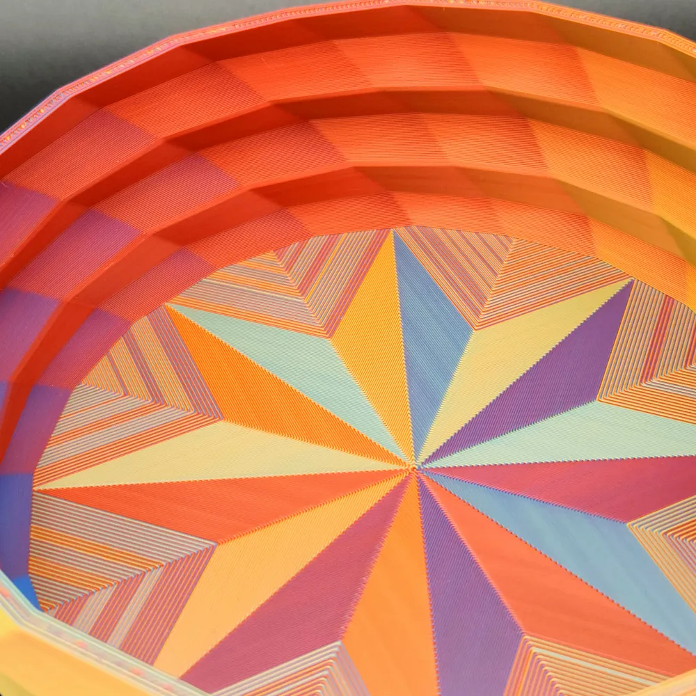 Geometric Twist Abstract Round Bowl by OminousFyxen3D - MakerWorld