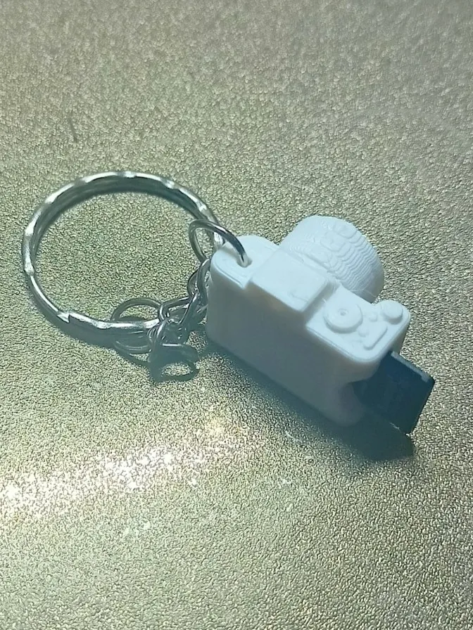 Camera Keychain / MicroSD Card Holder by Drago MakerWorld: Download ...