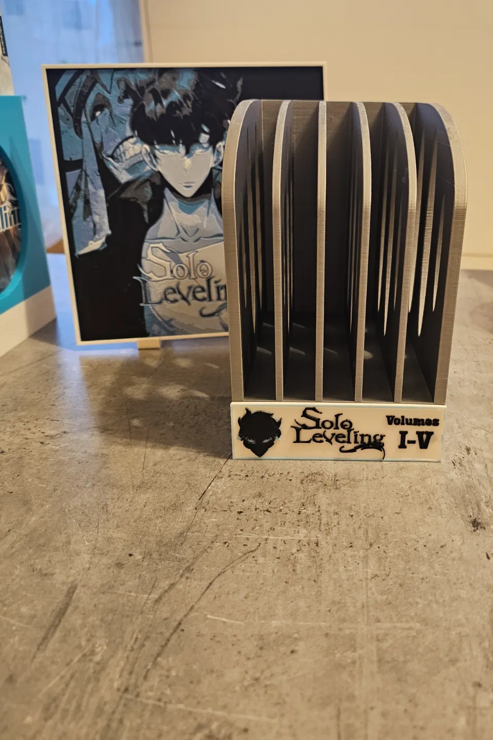 Solo Leveling Manhwa Display Stand - Free 3D Print Model - MakerWorld