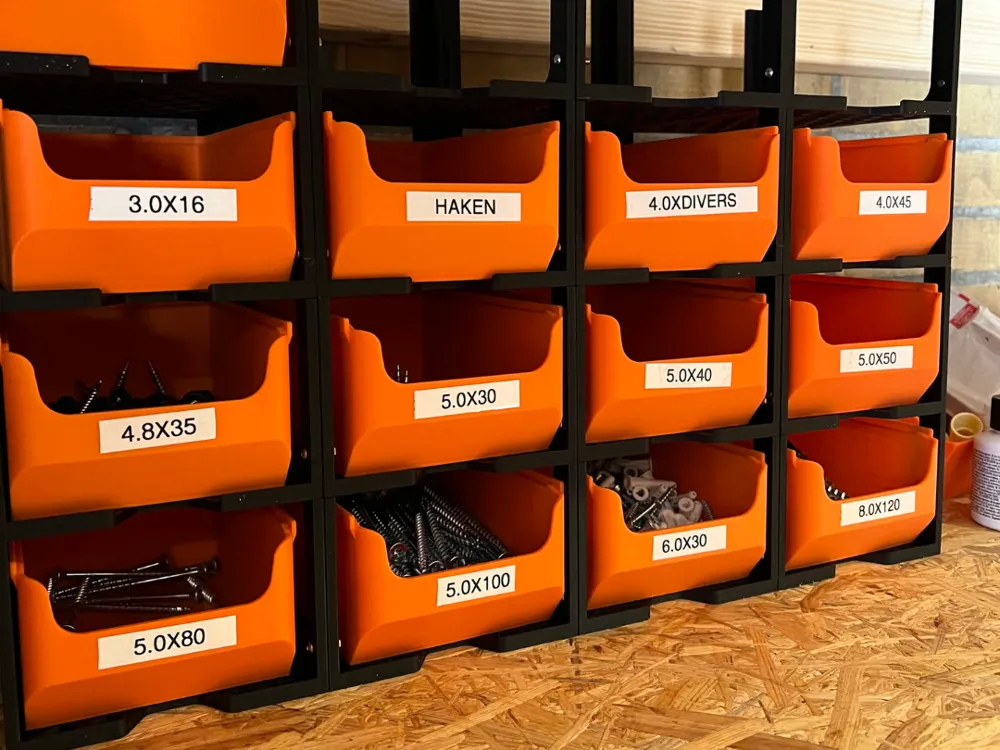Modularer Rack-System für stapelbare Aufbewahrungsboxen von ...