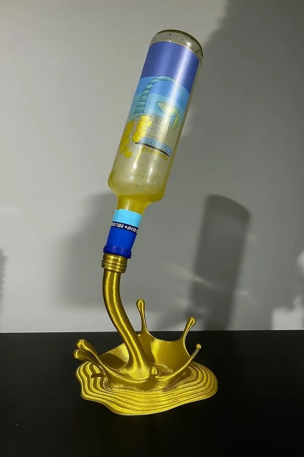 Floating Bottle Splash Stand – Illusion Sculpture - Free 3D Print Model ...