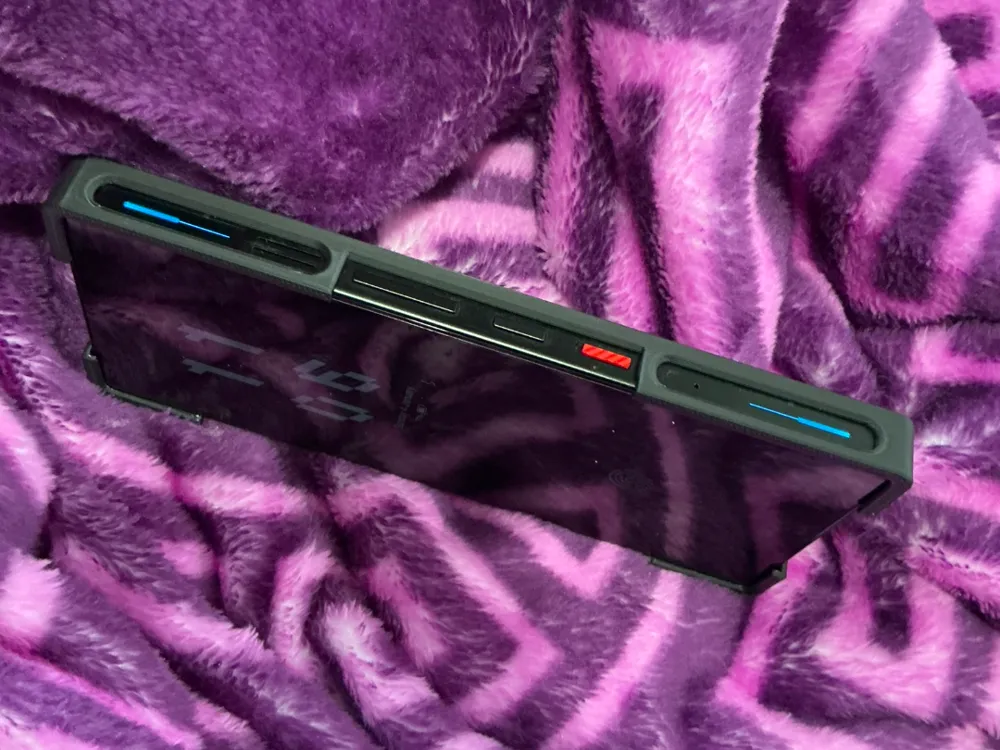 Redmagic 11 Pro Bumper Case - Free 3D Print Model - MakerWorld