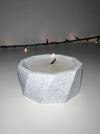 Simple Low poly twisting tealight holder by Heisen - MakerWorld