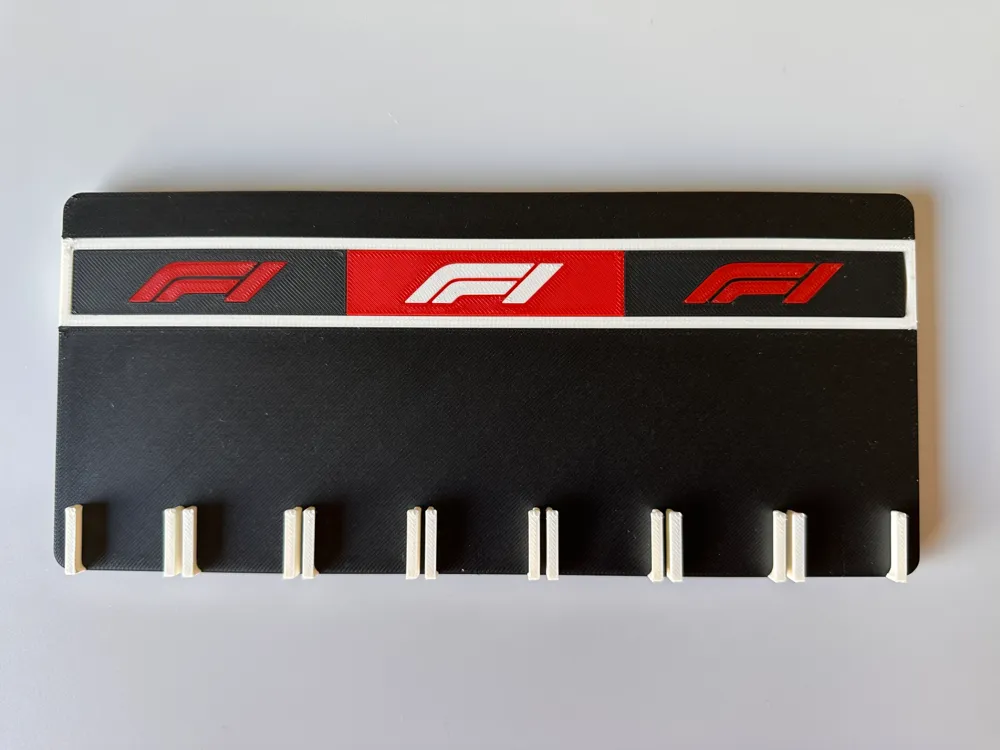 F1 KEYCHAIN HANGER - PITLANE STYLE by 3DLND MakerWorld: Download Free ...