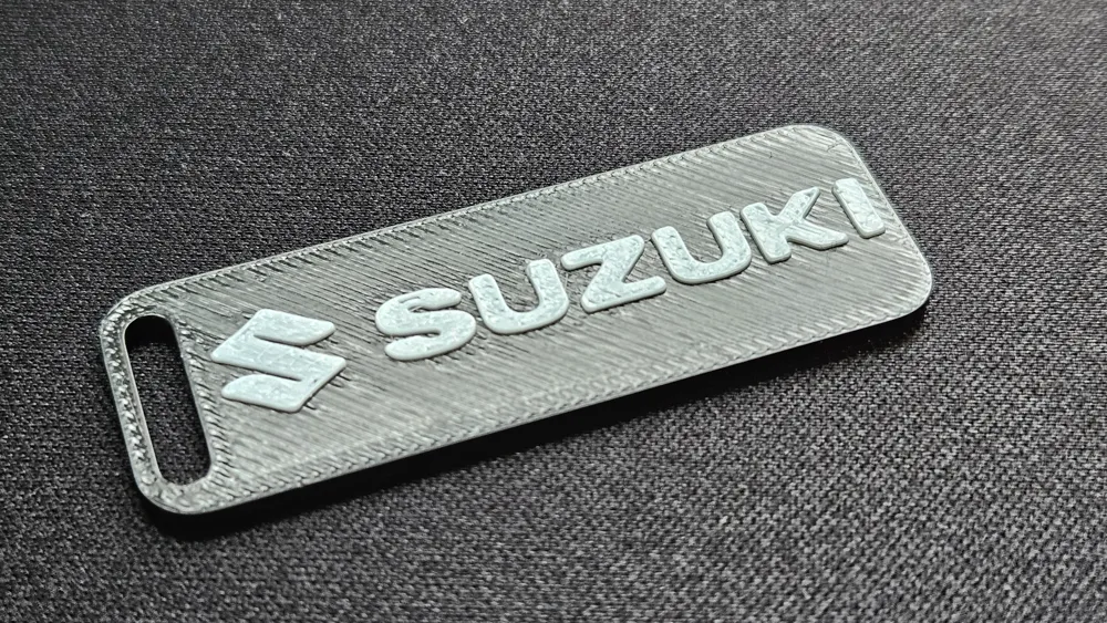 SUZUKI Keychain - AMS Painted by TheBasedDoge - MakerWorld