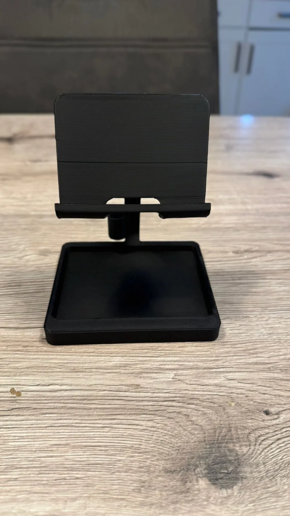Ipad / Tablet Stand with Pen Holder - Free 3D Print Model - MakerWorld