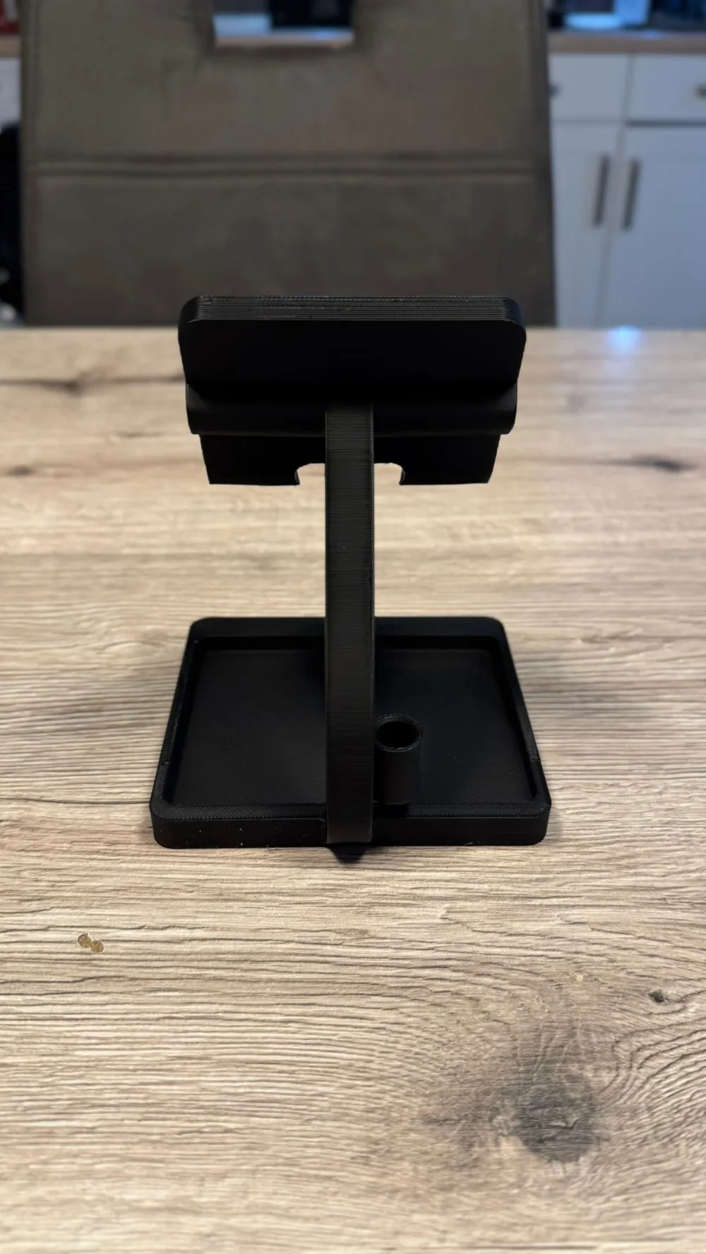 Ipad / Tablet Stand with Pen Holder - Free 3D Print Model - MakerWorld