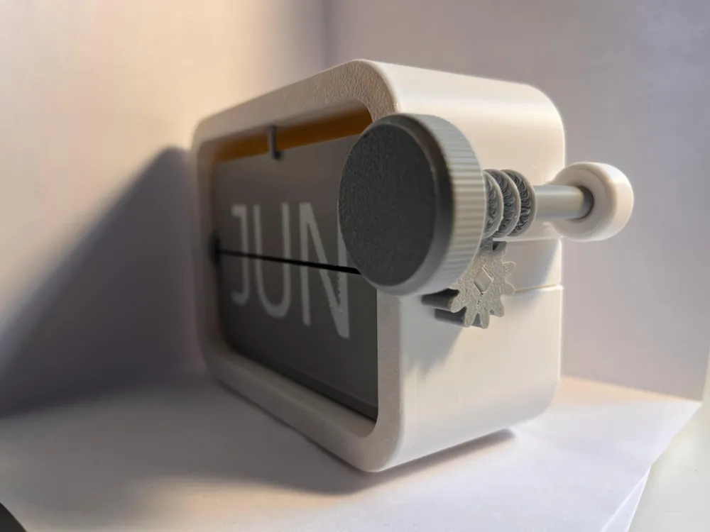 FlipCalendar - Free 3D Print Model - MakerWorld
