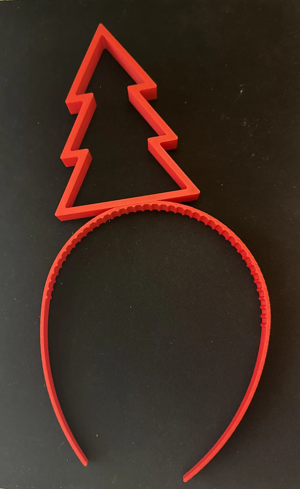 Christmas Tree Headband - Festive Fun - Free 3D Print Model - MakerWorld