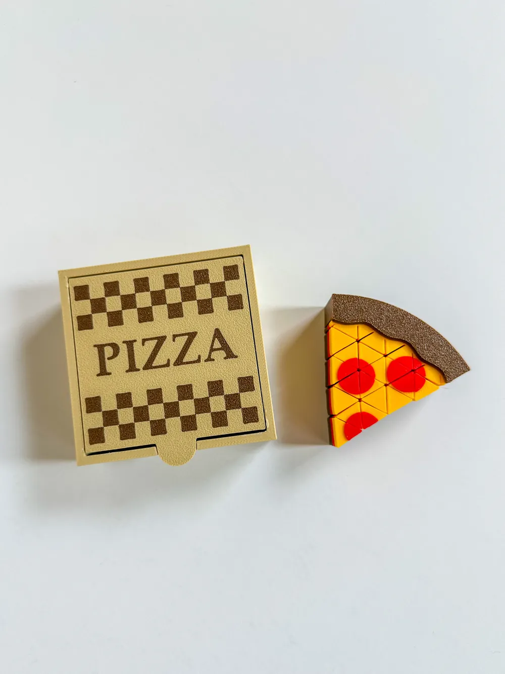 Pizza Boxes for Mini Pixel Pizza Fidgets - Free 3D Print Model - MakerWorld