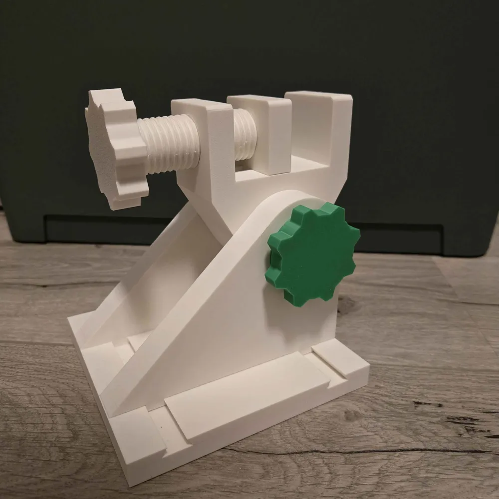 Swivel Vise - Free 3D Print Model - MakerWorld