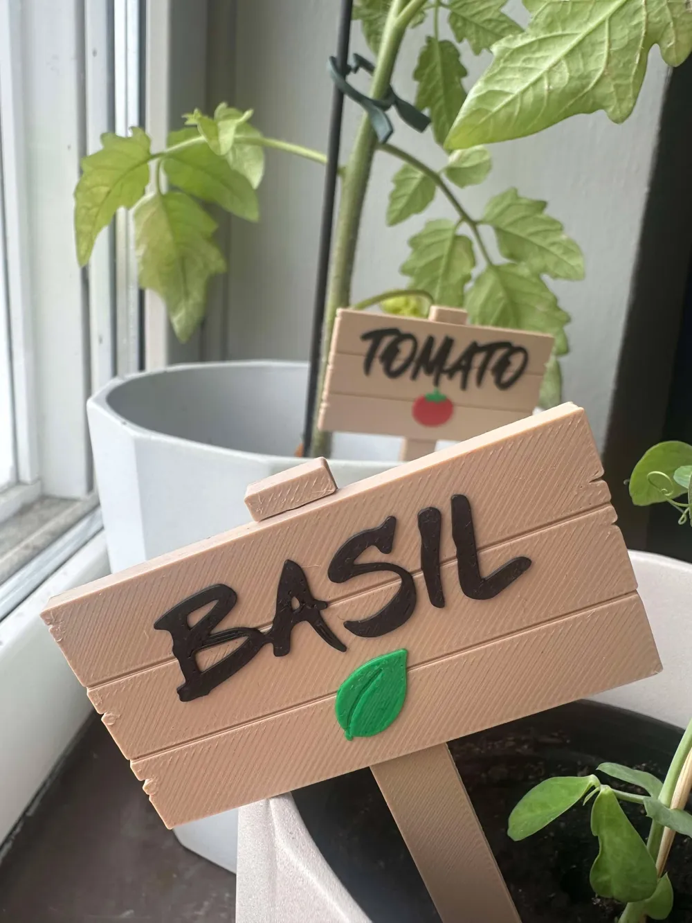 Plant Markers - Wooden sign style - Free 3D Print Model - MakerWorld