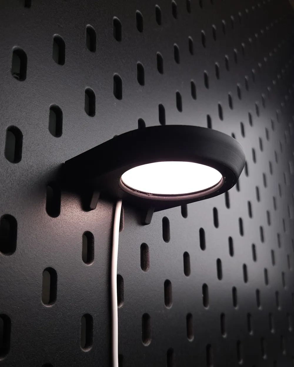 SKADIS lamp x LED Kit by SMACKMAX MakerWorld: Download Free 3D Models