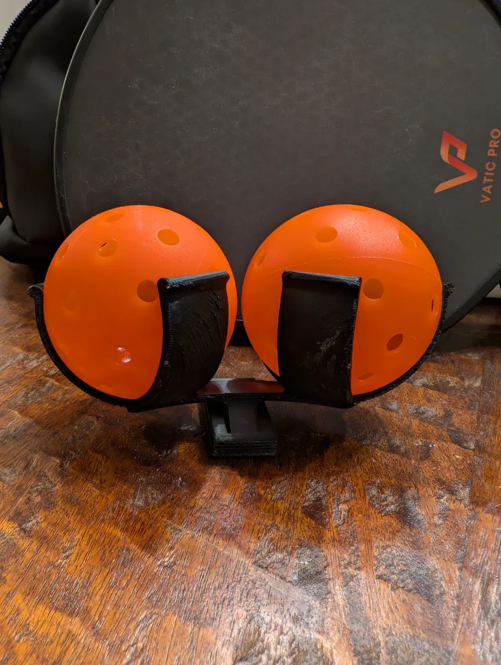 El Bolsillo para Pelotas de Pickleball - Doble Problema - Modelo de ...