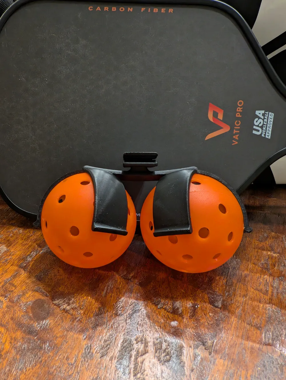 El Bolsillo para Pelotas de Pickleball - Doble Problema - Modelo de ...