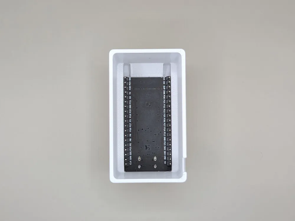 ESP32 and MH-Z19 CO2 Sensor Case - Free 3D Print Model - MakerWorld