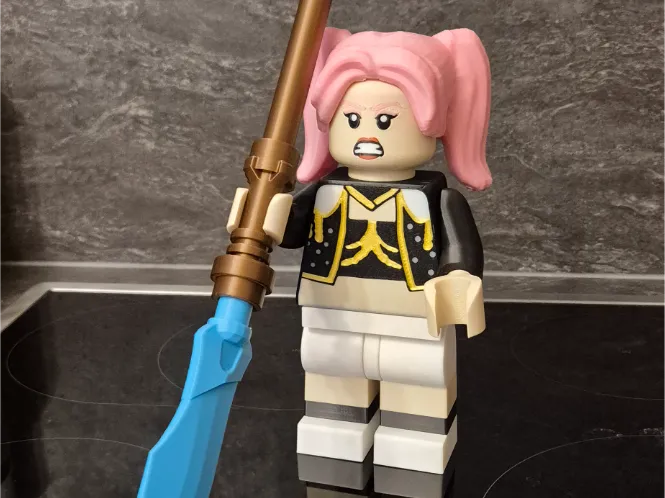 Brick Man/Women KPop Mira 500% - Free 3D Print Model - MakerWorld