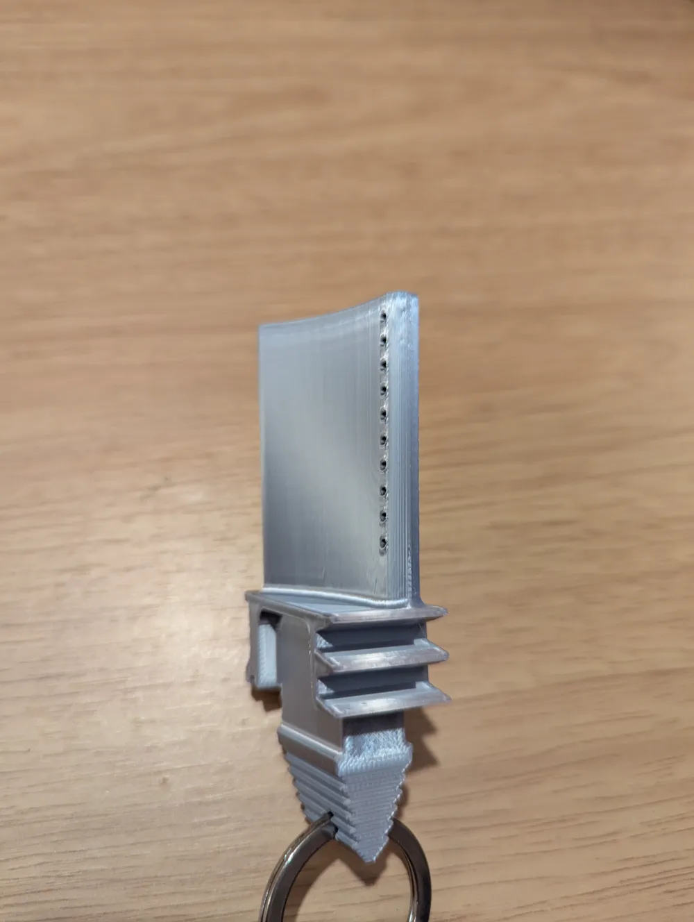 Jet Engine Turbine Blade Keychain - Free 3D Print Model - MakerWorld