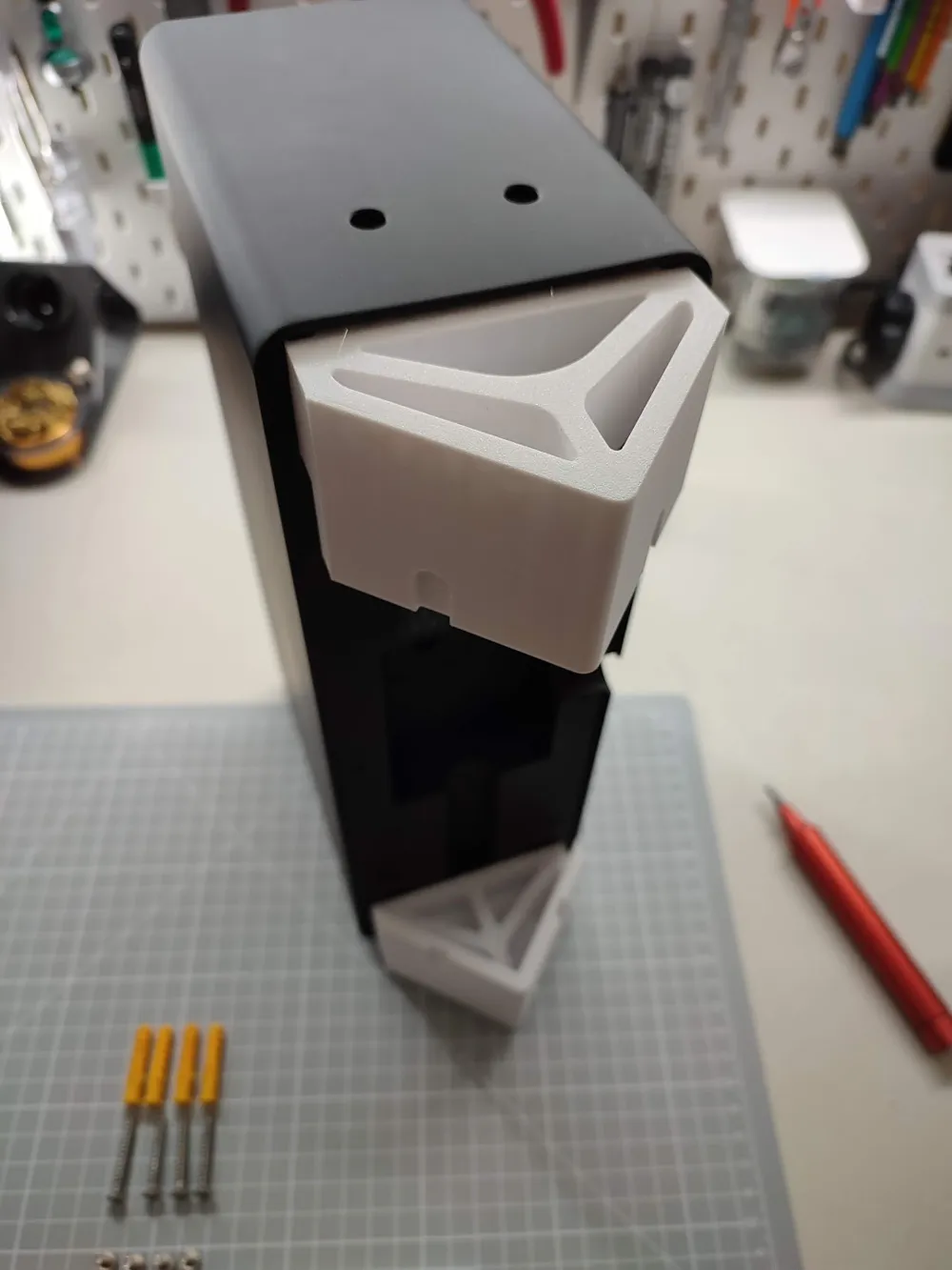 Ikea Sonos Symfonisk Speaker Corner Mount - Free 3D Print Model ...