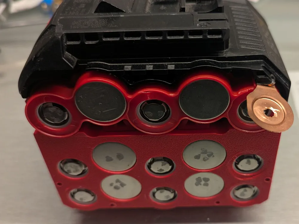 Bosch GBA 12AH MOD PRO CORE 18V 4AH - Free 3D Print Model - MakerWorld