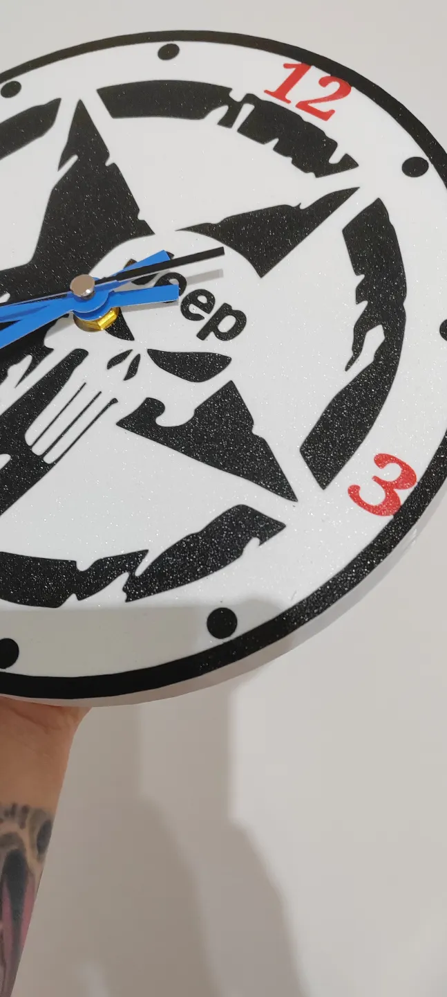 Jeep clock flat by prokyno - MakerWorld