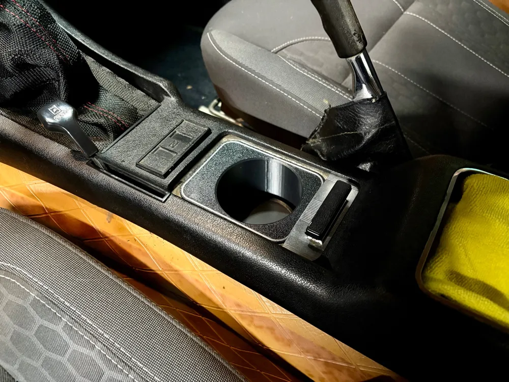 Datsun 240z Cupholder Ash Tray Insert - Free 3D Print Model - MakerWorld