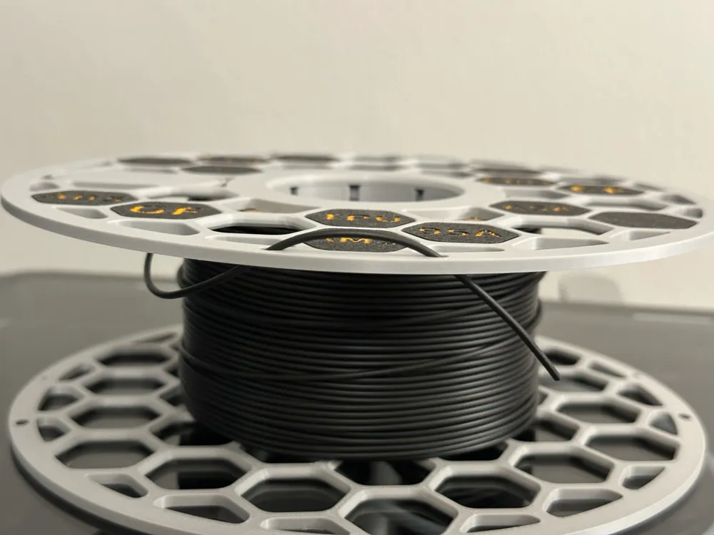 Locking Reusable Spool with Markers by TEAWRECKS MakerWorld: Download ...