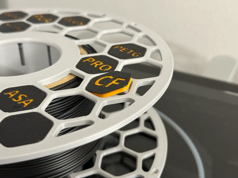 Locking Reusable Spool with Markers by TEAWRECKS MakerWorld: Download ...