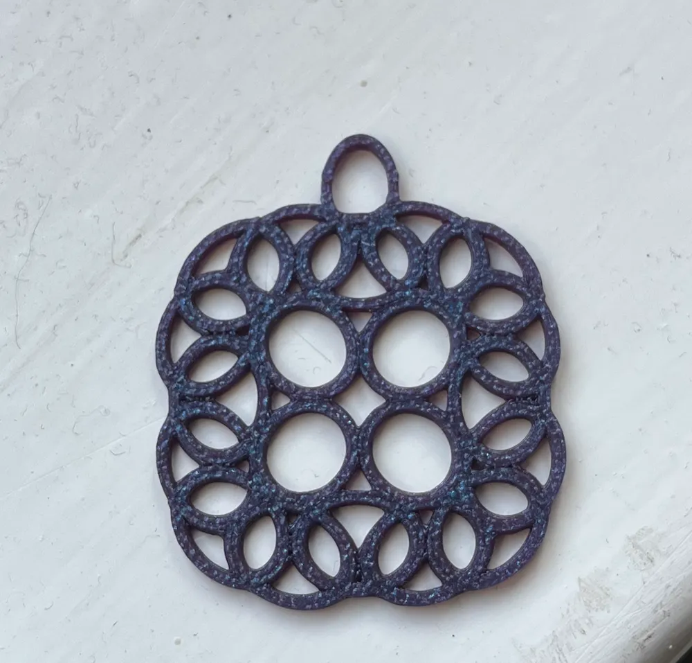 Filigree Earrings by Dawn FosterMakerWorld: Download Free 3D Models