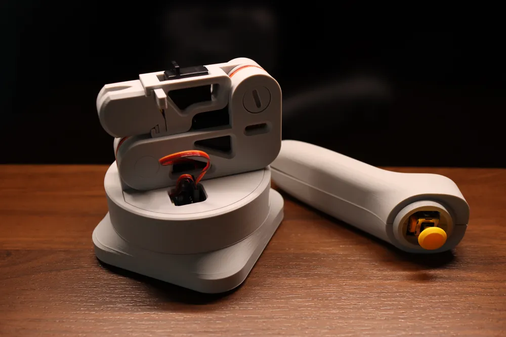 L-ONE Desktop Robotic Arm No Screws or Glue Required【Cyberbrick】 - Free ...