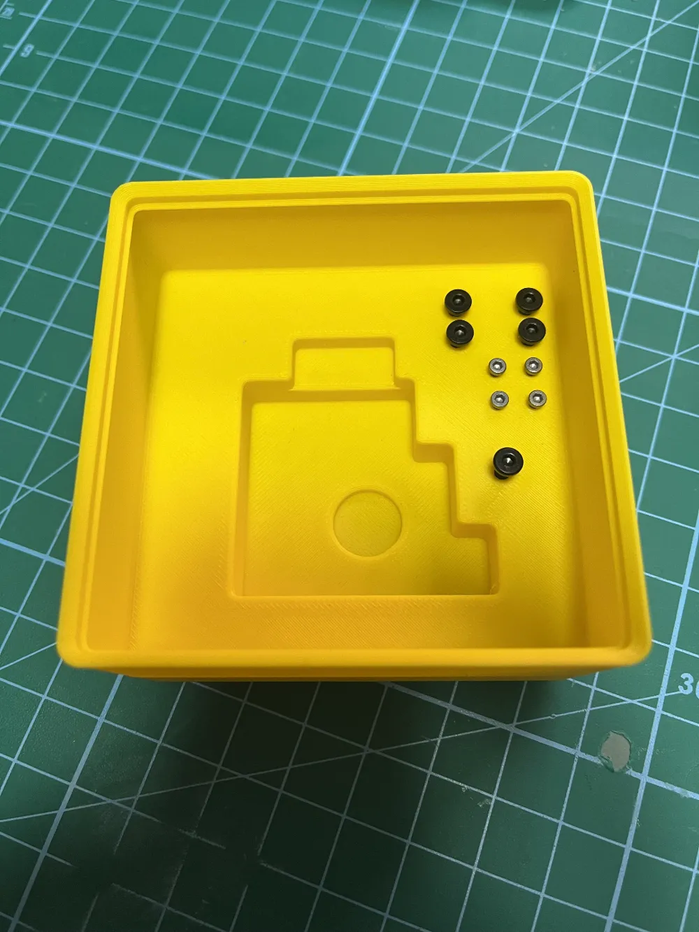 Storage solution Gridfinity P1 extruder by Arni - MakerWorld