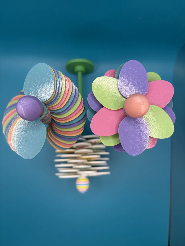 Easter Egg Flip Flap Spinner - Free 3D Print Model - MakerWorld
