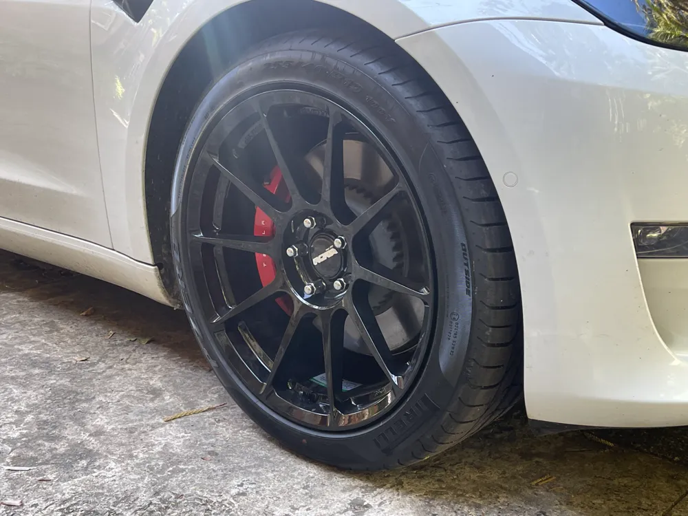 Tesla Model 3 Performance Hub Ring by PennJE - MakerWorld