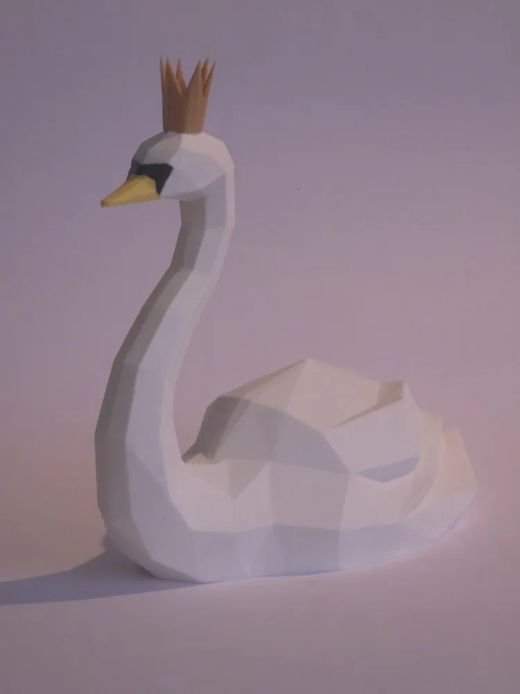 Low poly Swan with golden crown - Free 3D Print Model - MakerWorld