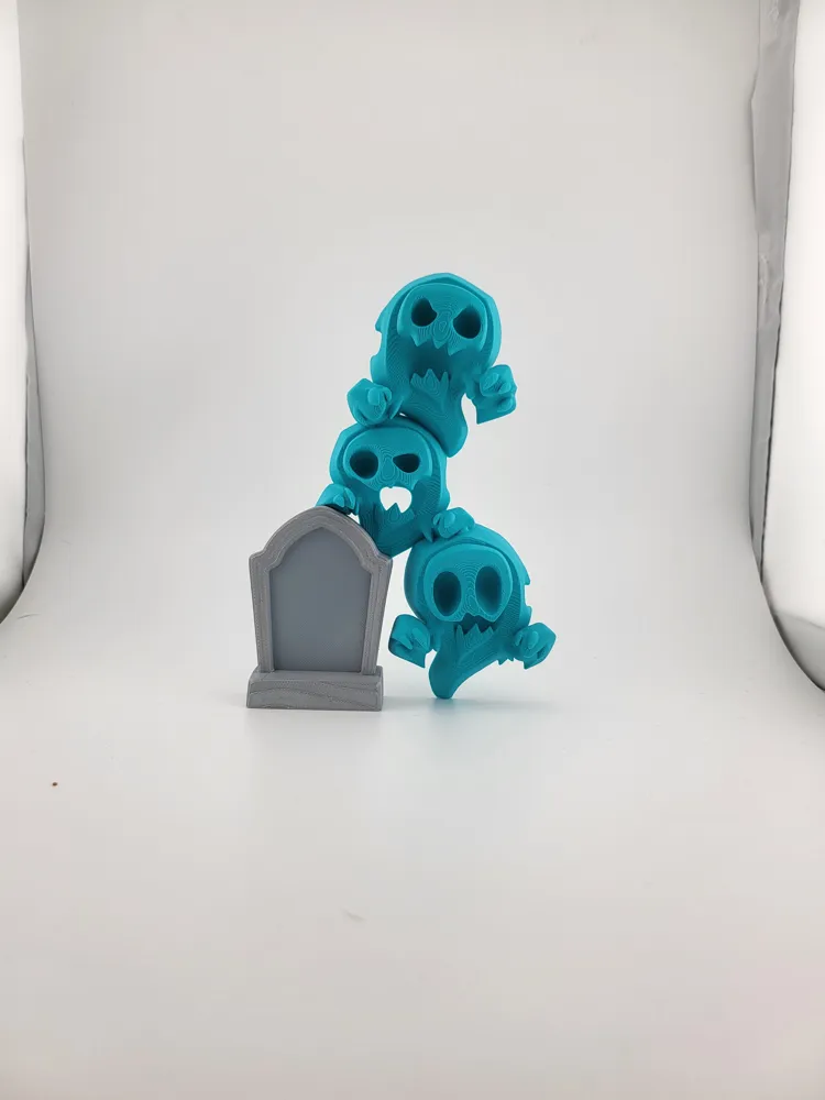 Stacked Ghosts & Grave Cute Haunted Display no ams by Mad power ...