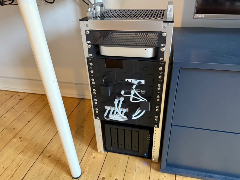 RackMod 1U 10 Inch: Modular Server Rack by tomtechie MakerWorld ...