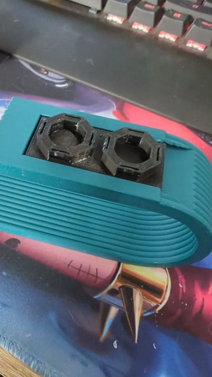 Multiboard Adapter für Skadis Pegboard Universal Remixed by baumgart05 - MakerWorld