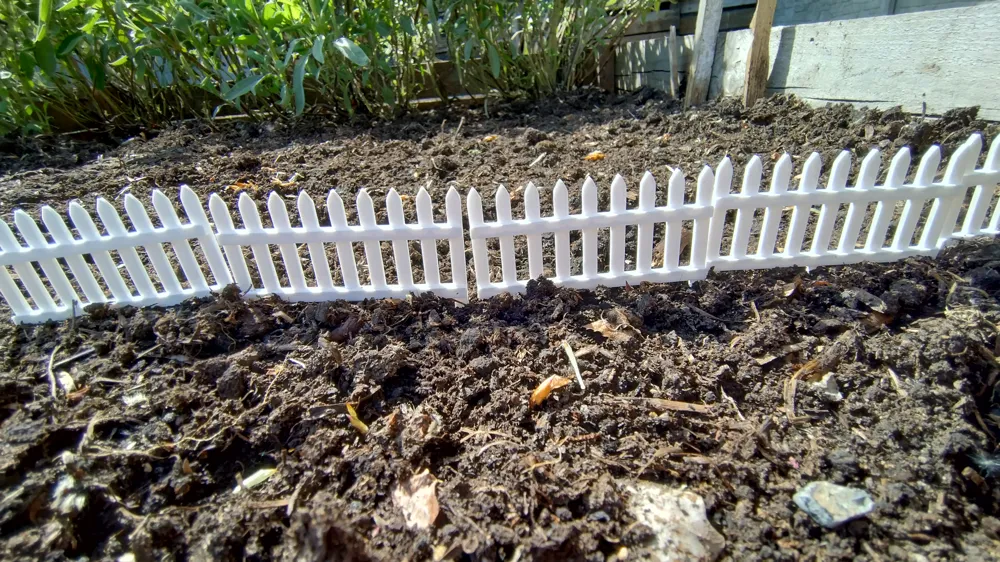 Garden mini fence - Free 3D Print Model - MakerWorld