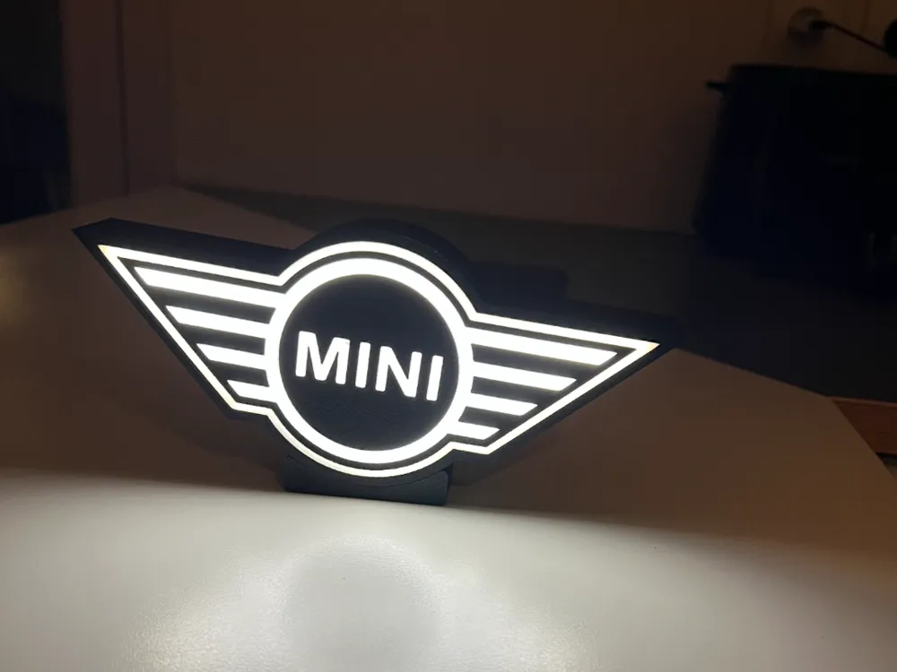 Mini 發光燈箱 LED 燈 BMW 燈箱 - 免費 3D 列印模型 - MakerWorld