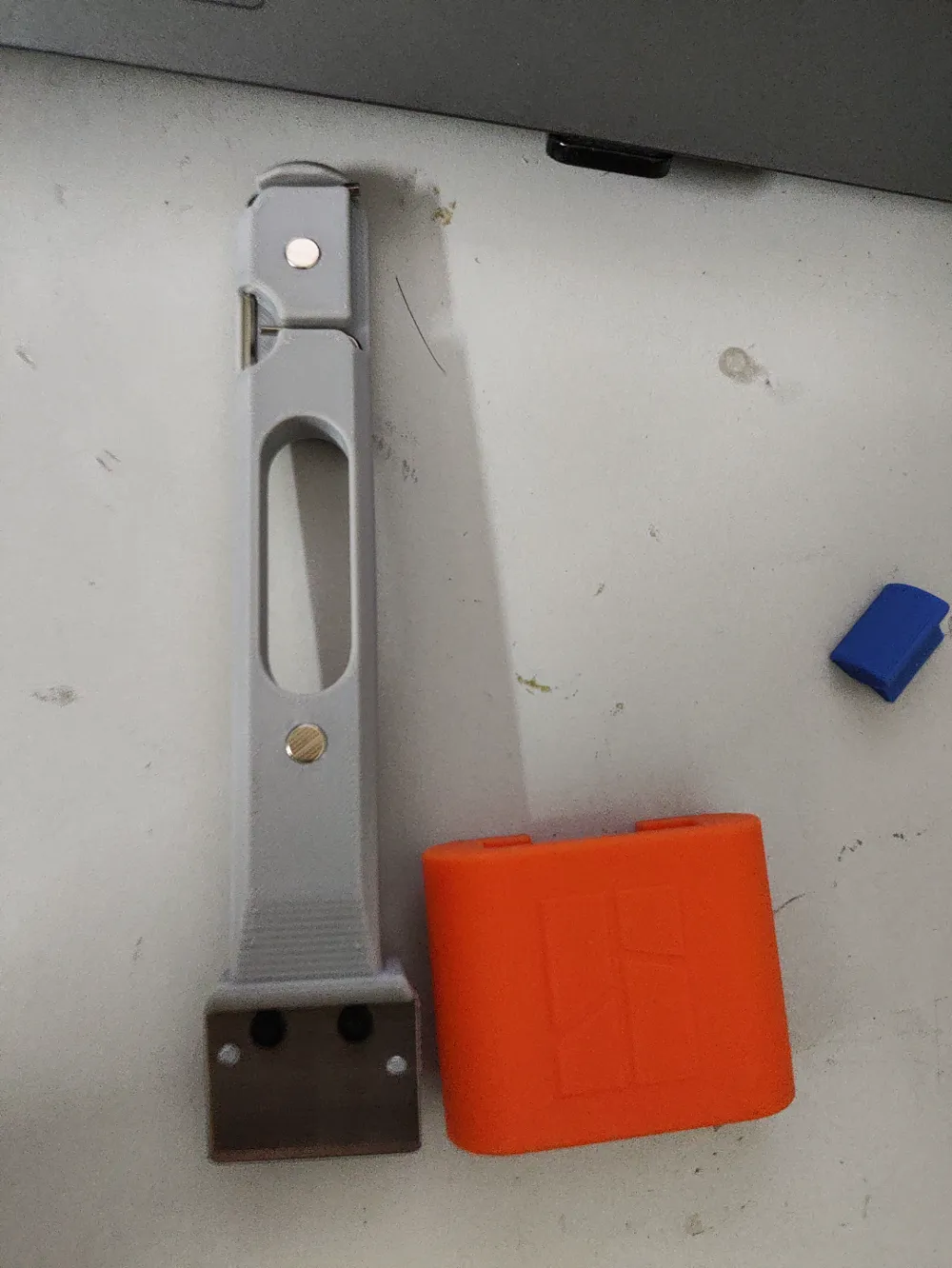 Bambu Scraper Handle by jerry MakerWorld: Download Free 3D Models