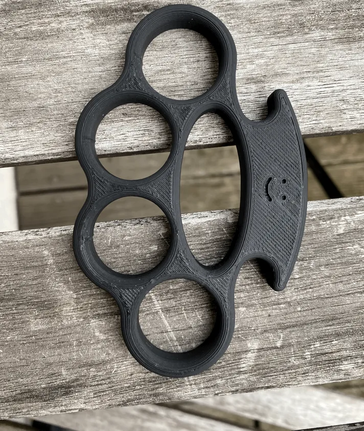 Knuckle Duster/ Brass Knuckles - Free 3D Print Model - MakerWorld