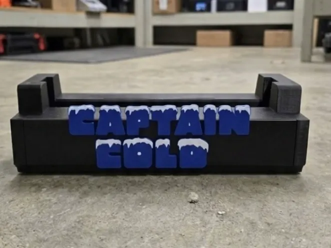Captain Cold Comic Book Stand - LED Ready - Free 3D Print Model ...