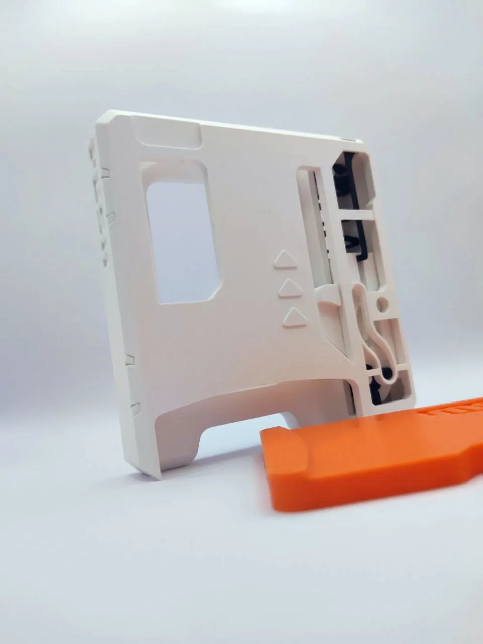 macroSD / "Push Push" mechanism - Free 3D Print Model - MakerWorld