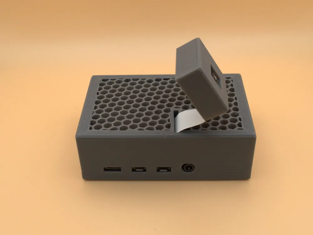 Raspberry Pi 4 Case with Camera Attachment - Free 3D Print Model ...