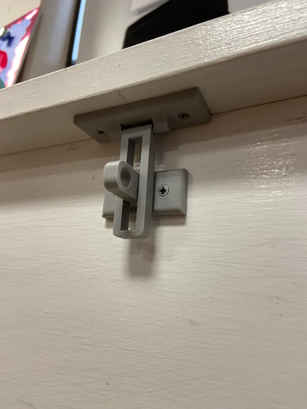 Padlock Latch by NickSiri - MakerWorld
