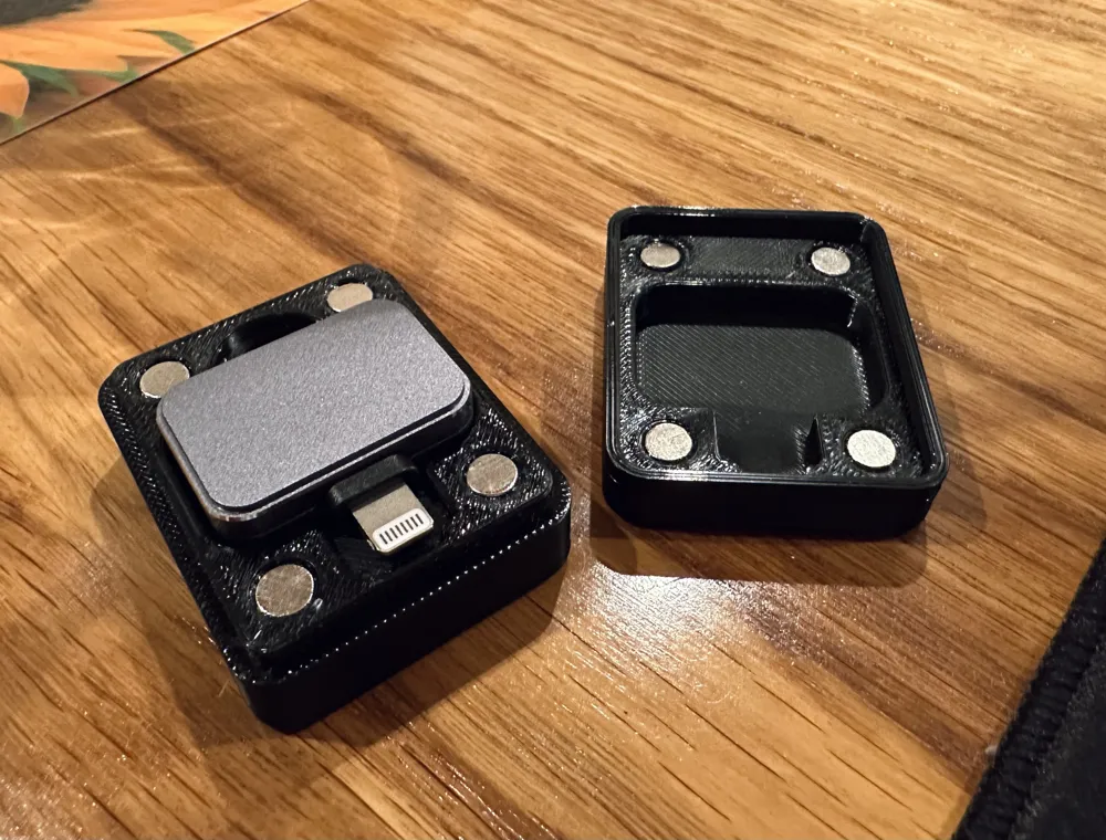 Infiray P2 Pro Magnetic Case + Gridfinity (iOS Lightning Version) by ...